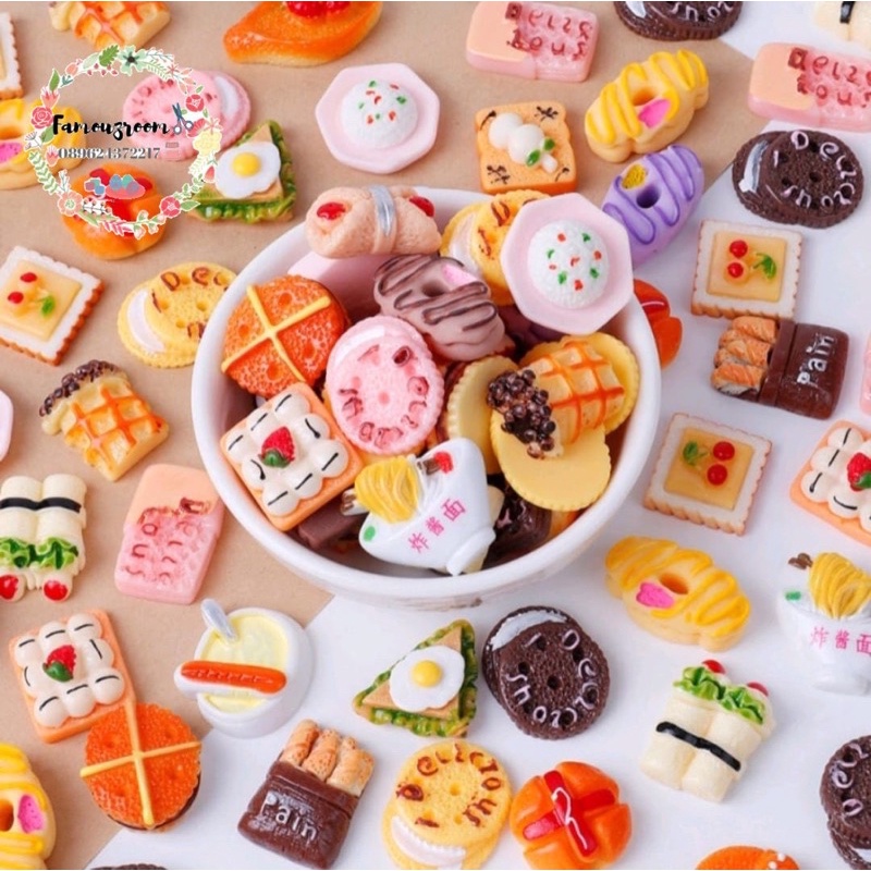 Jual Miniatur Makanan Barbie (isi 5pcs RANDOM) - Miniatur Makanan ...