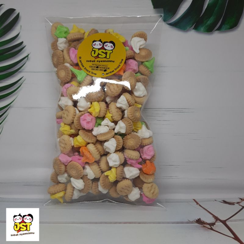 Jual [250gr] Biskuit Gula Bunga Gem Kue Kancing Monas Jadul Jember ...