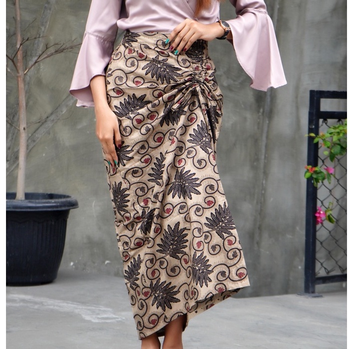 Jual Rok Serut Satin / Rok Wanita / Myrtle Skirt / Rok Wanita / Serut ...