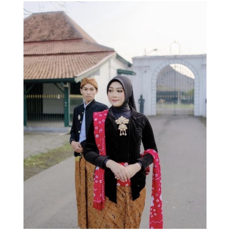 Jual Kebaya Beludru 1 set | Shopee Indonesia