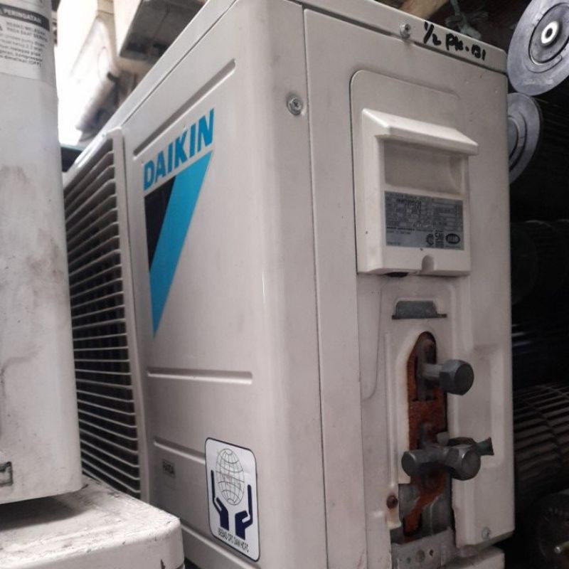 Jual ac outdoor daikin 1/2pk freon r410a | Shopee Indonesia