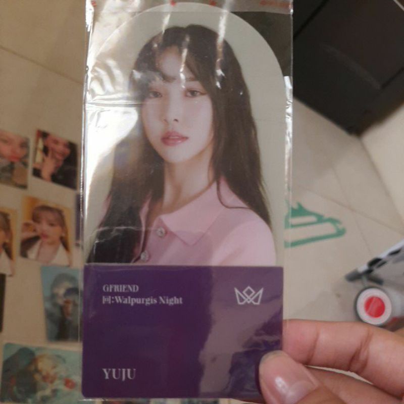 Jual (Ready) Photocard PC Official Gfriend Yuju Viviz Yerin Sowon Eunha SinB Umji | Shopee Indonesia