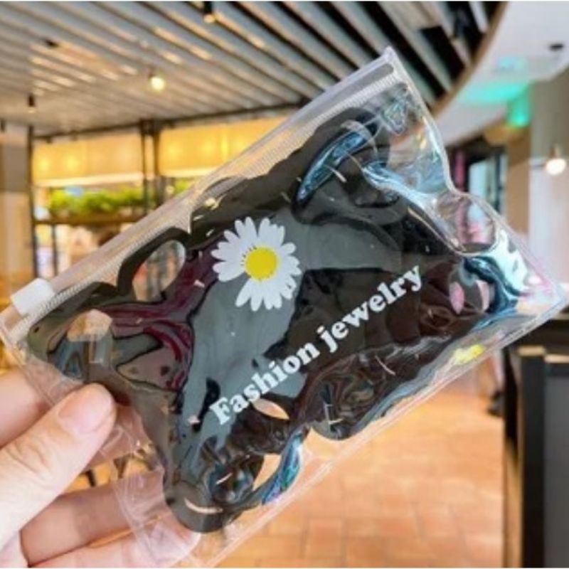 Jual Karet Rambut Polos Hitam Korea | Shopee Indonesia