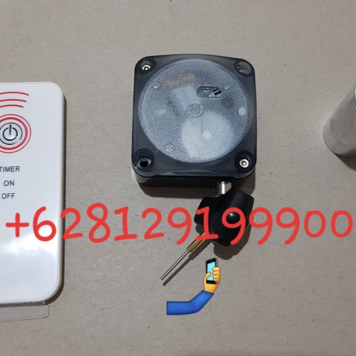 Jual Recoil Alarm Display Security/ Pengaman Display Tas Atau Elektonik ...