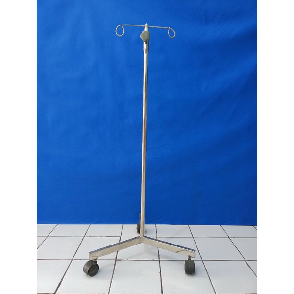 Jual TIANG INFUS BESI KAKI 3 STAINLESS | Shopee Indonesia