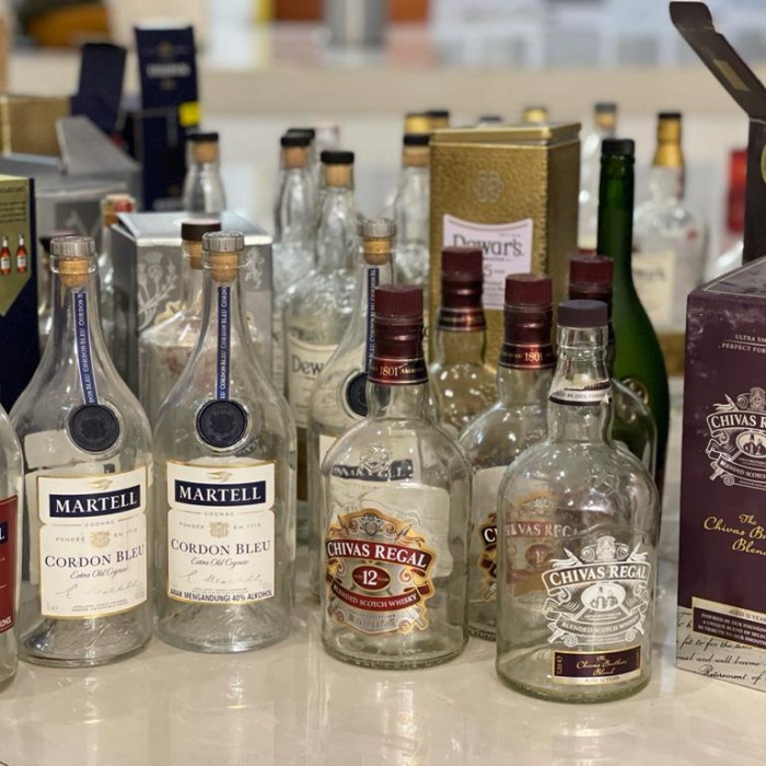 Jual Eklusif Aneka Botol Wiskey Bekas Masih Ada Boxnya Limited | Shopee ...