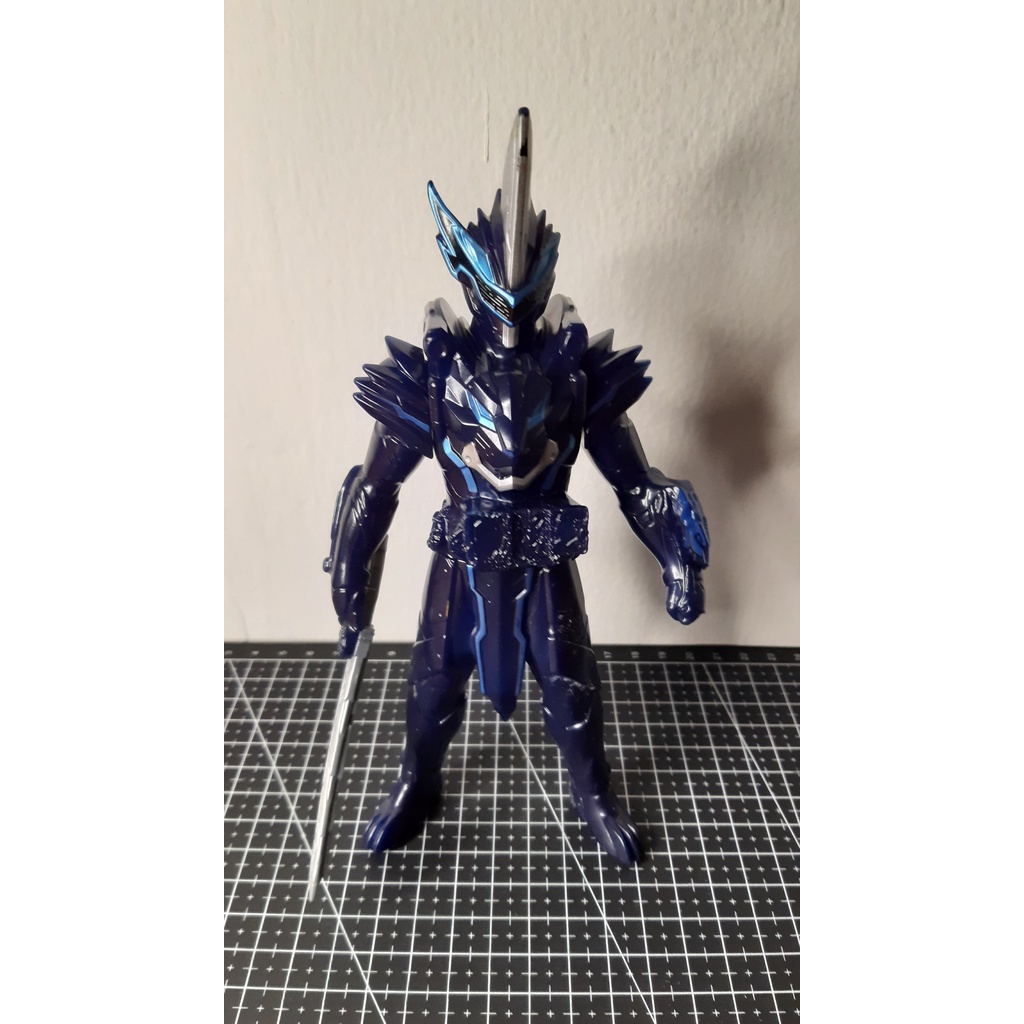 Jual Rider Heroes Series Rhs Sofubi Kamen Rider Blaze Blades King Lion Shopee Indonesia