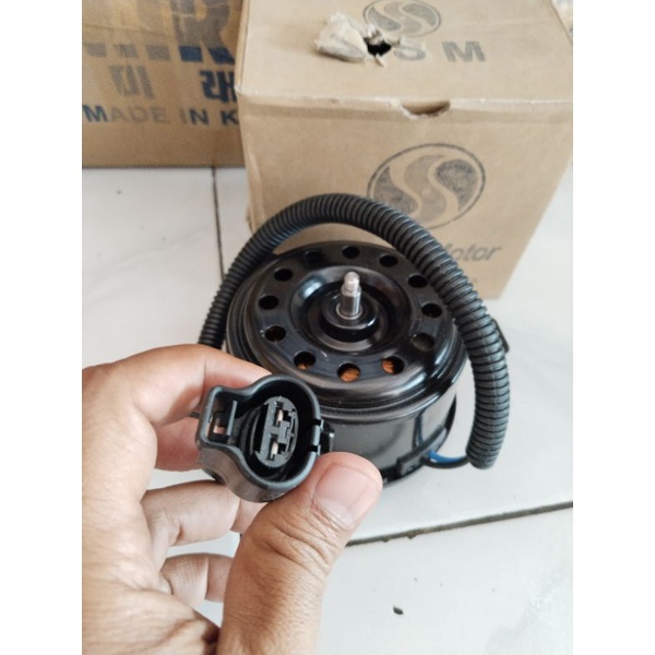 Jual motor dinamo cooling coling fan radiator kia all new Sportage ...