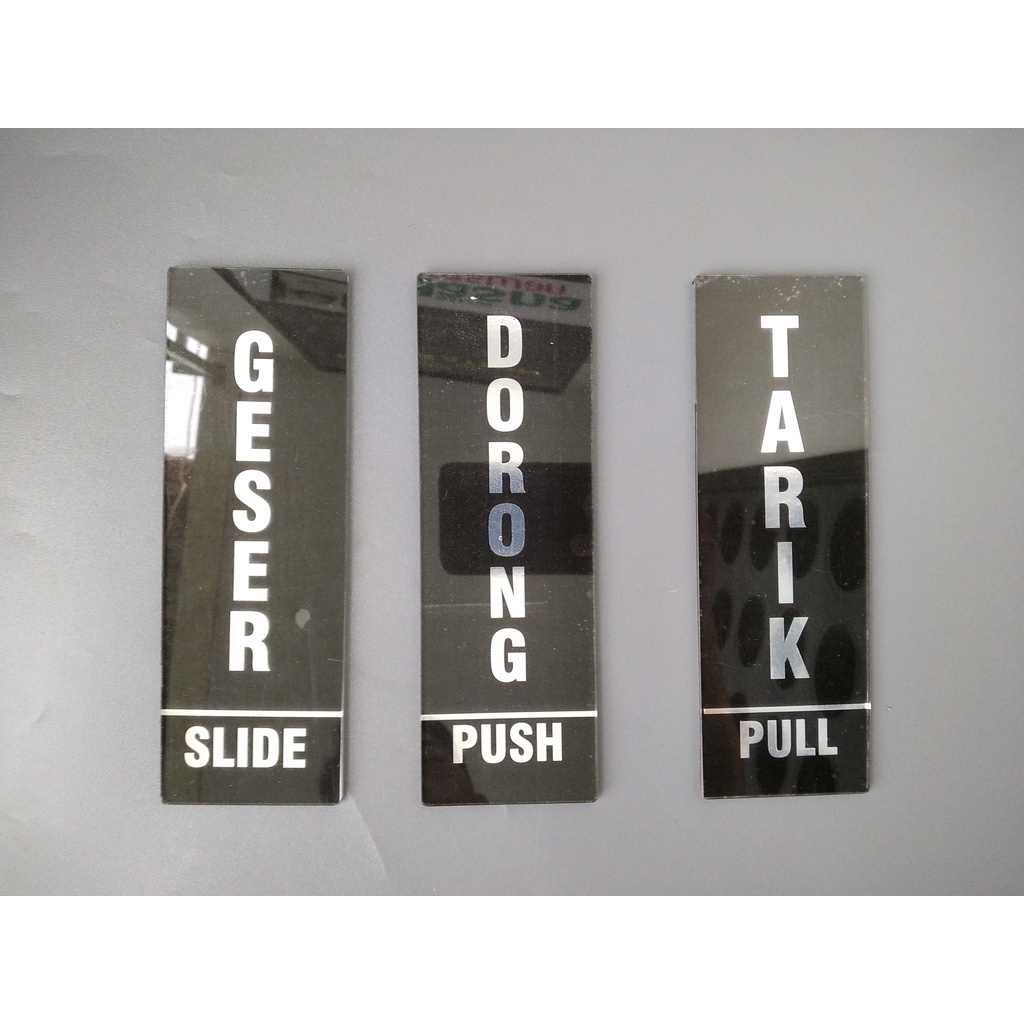 Jual Akrilik Dorong Tarik Chrome / Silver dan Putih, Akrilik Pintu ...