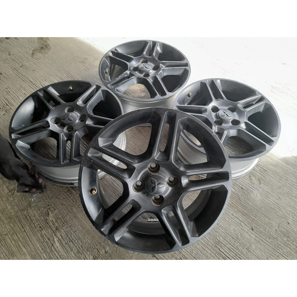 Jual Velg Ring 16 Bekas Copotan Ford Fiesta Pcd 4x100 Black | Shopee Indonesia