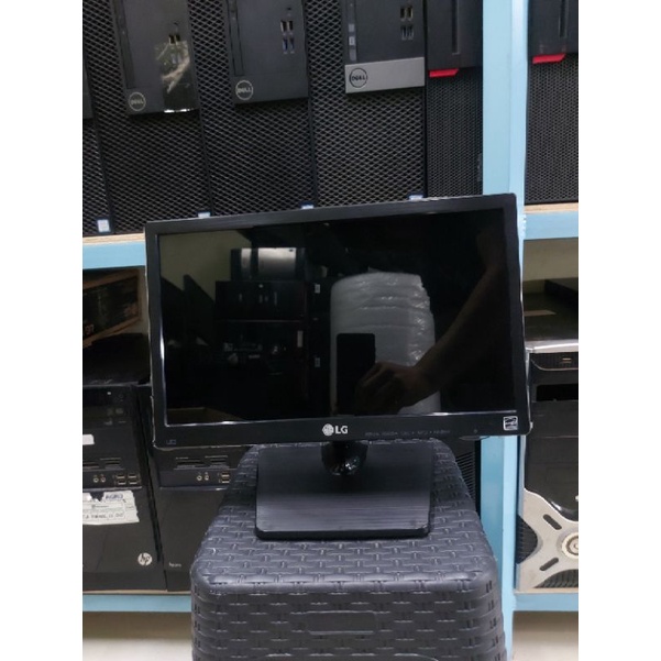 Jual MONITOR LED MERK LG 16 INCH WIDE MULUS EX KANTOR | Shopee Indonesia