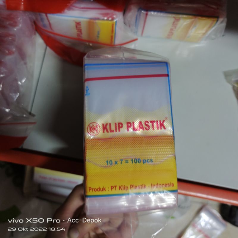 Jual KLIP PLASTIK 10X7 CM / PLASTIK KLIP ZIPLOCK 7X10 CM / KLIP MERAH ...