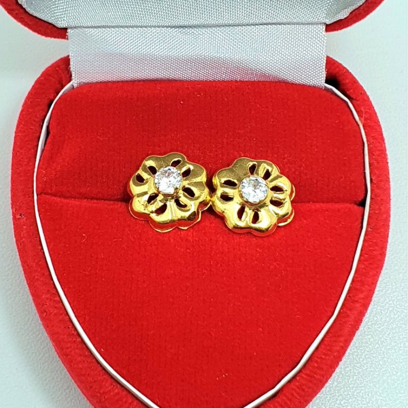 Jual Giwang Anting Tusuk Emas Muda Model Kembang Lebar Bolong Mata ...