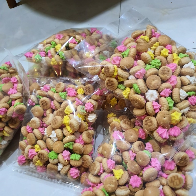 Jual BISKUIT GEM BUNGA 250 GRAM GEM ROSE KUE JADUL GEM BUNGA BISCUITS ...