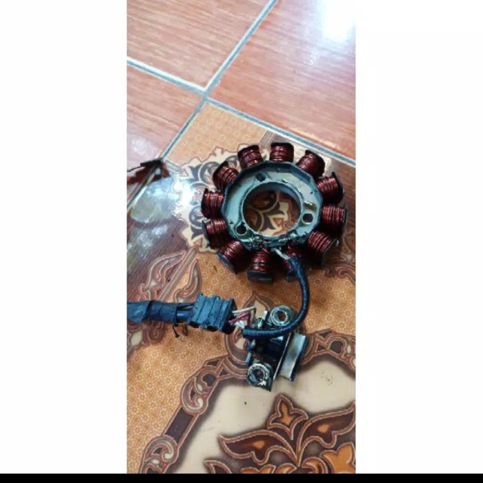 Jual spull r15 v2 copotan bekas | Shopee Indonesia