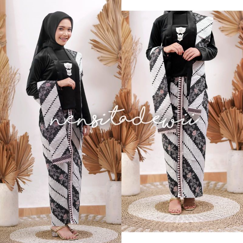 Jual Kebaya Bludru, Jarik Wiru Instan + Selendang / Motif Lereng ...