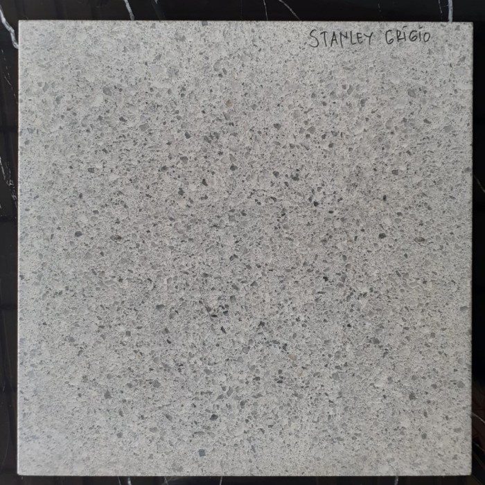 Jual KERAMIK 40X40 STANLEY GRIGIO MATT - MULIA TILE | Shopee Indonesia