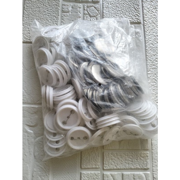 Jual bahan pin ukuran 44MM premium isi 100pcs | Shopee Indonesia