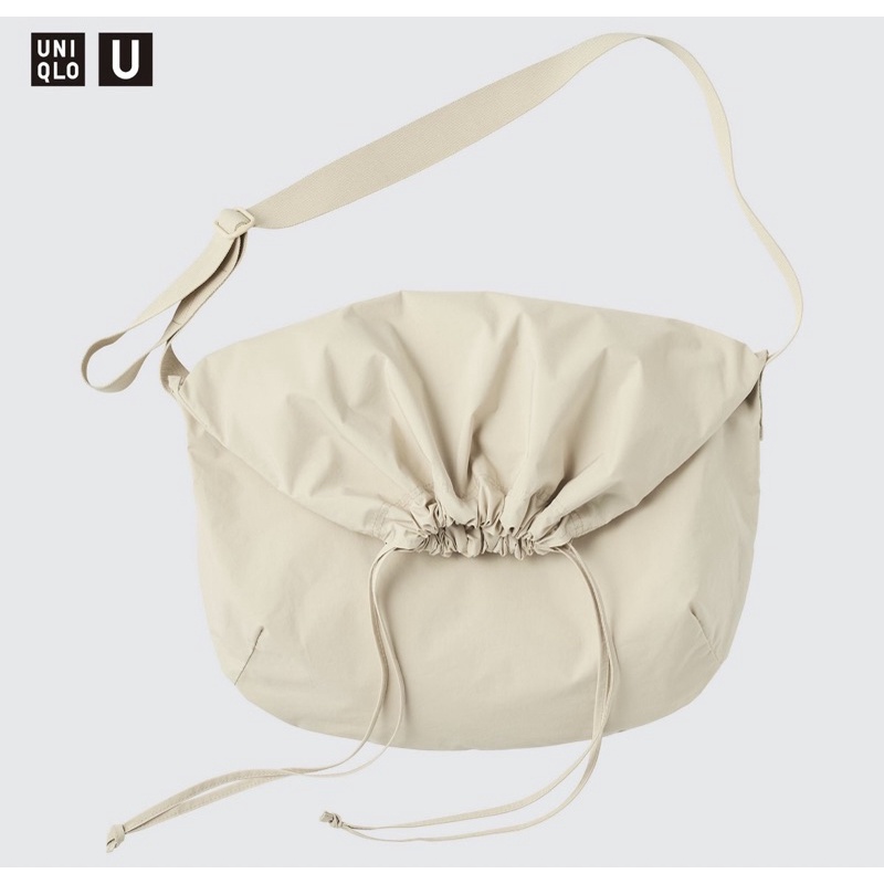 Jual READY tas uniqlo drawstring shoulder bag uniqlo | Shopee Indonesia