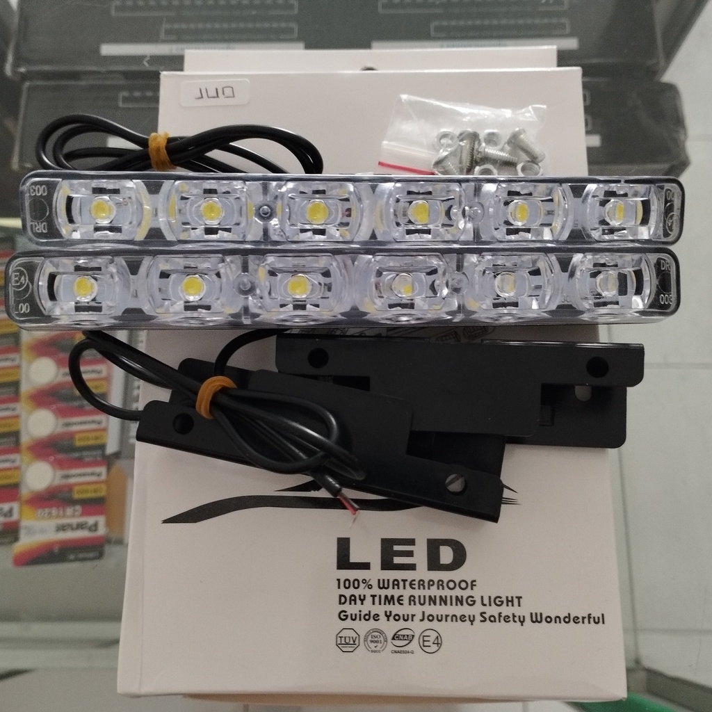 Jual DRL Led Putih 6 Mata | Shopee Indonesia