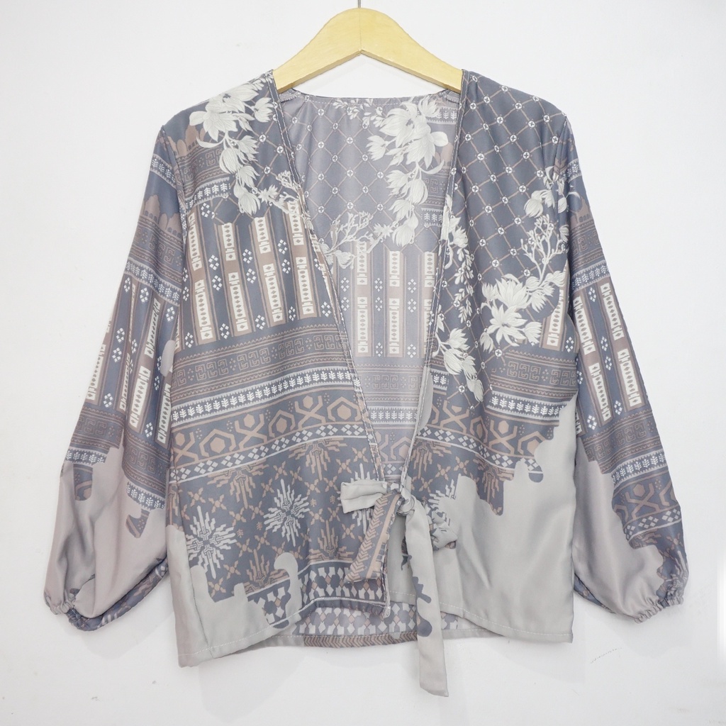 Jual Outer Cardigan Outerwear Outher Outer by Oreliv | Shopee Indonesia