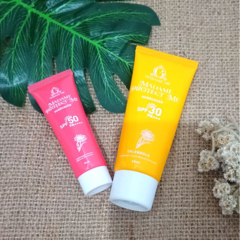 Jual Madame Gie Madame Protect Me Sunscreen SPF 50 35ml SPF 30 PA +++ With Calendula - 60mL ...
