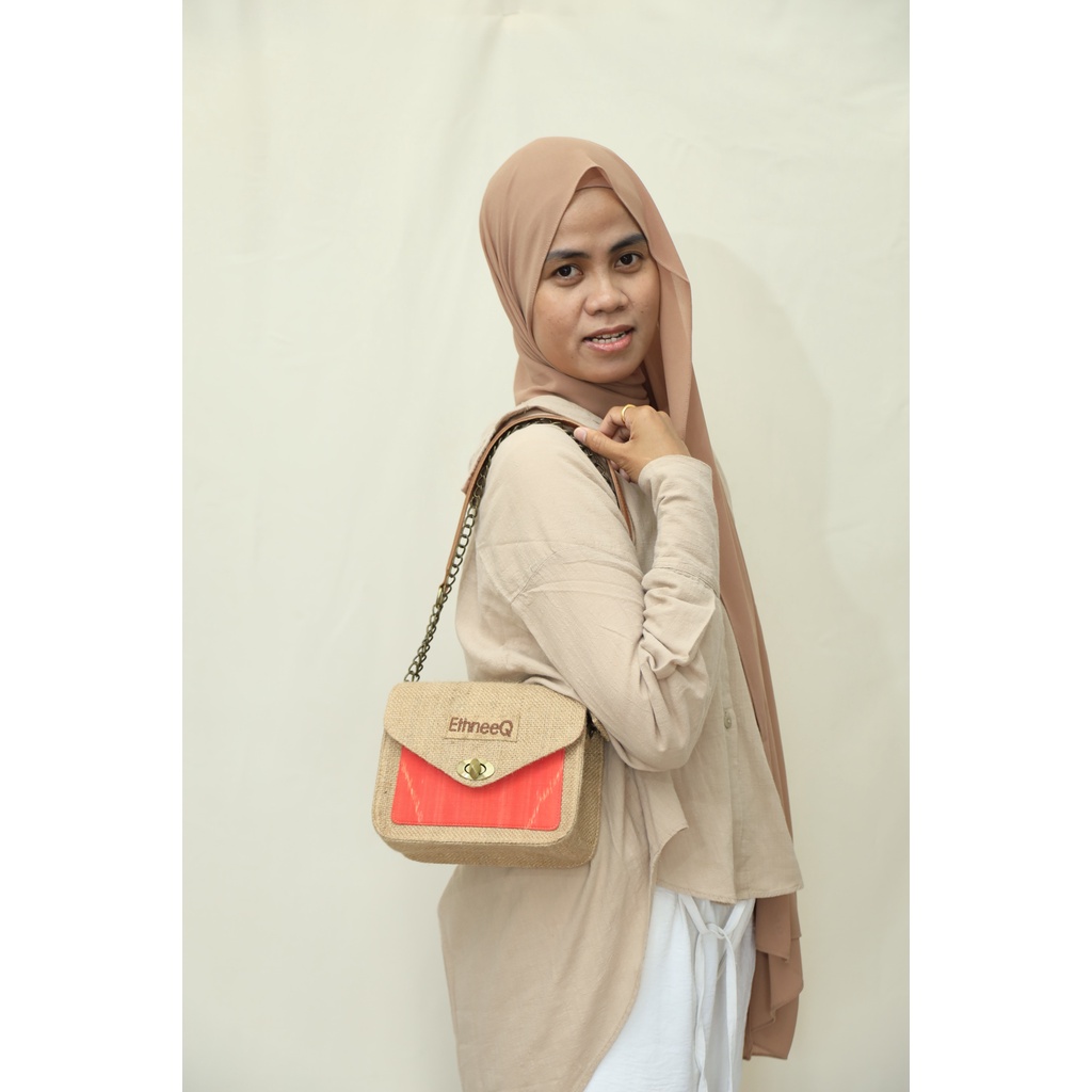 Jual EthneeQ - Sling Bag - Tas Brand Lokal Bali dari Kain Karung Goni ...