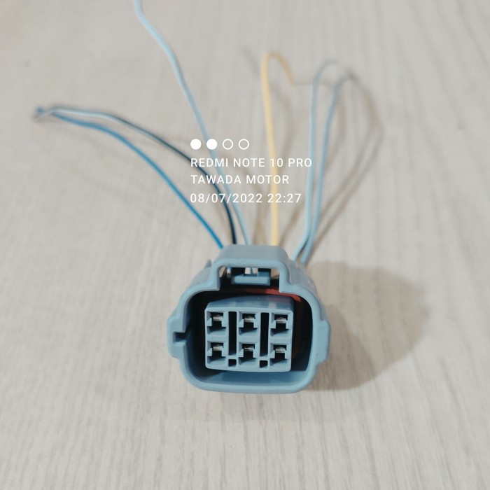 Jual SOKET SENSOR SWITCH COMMON RAIL TOYOTA FORTUNER INNOVA HILUX 6PIN ...