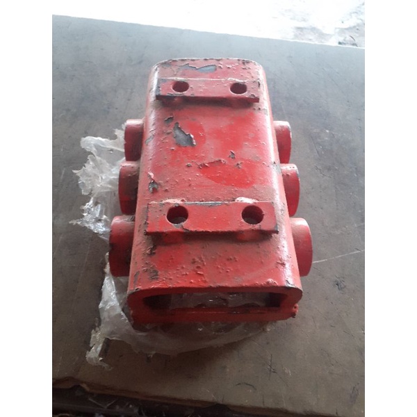 Jual kepala dudukan luku/hitch sub assy tractor banting TL 800(biasa ...