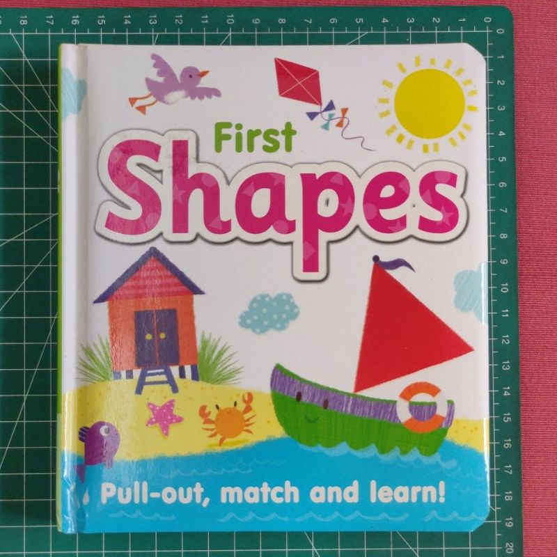 Jual First Shapes. board book | Shopee Indonesia