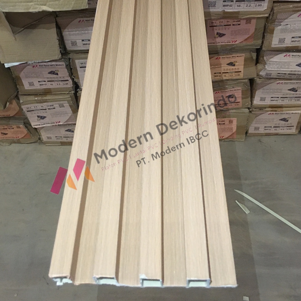 Jual Wallpanel Wood Plastic Composite 3D Serat Kayu WPC Kisi-kisi ...