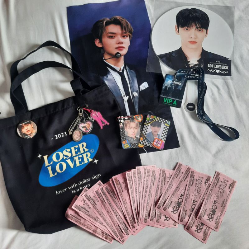 Jual pc merch nct wayv txt enhypen | Shopee Indonesia