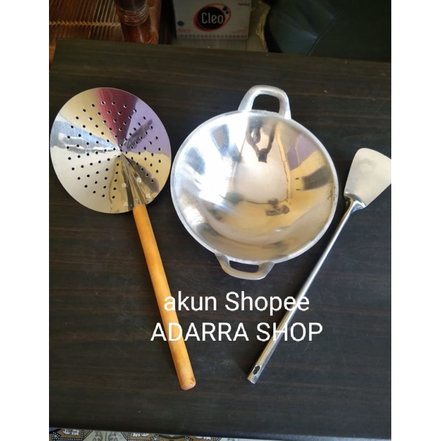 Jual Paket Hemat Alat Penggorengan ( Wajan , Sutil , Serok ) | Shopee ...