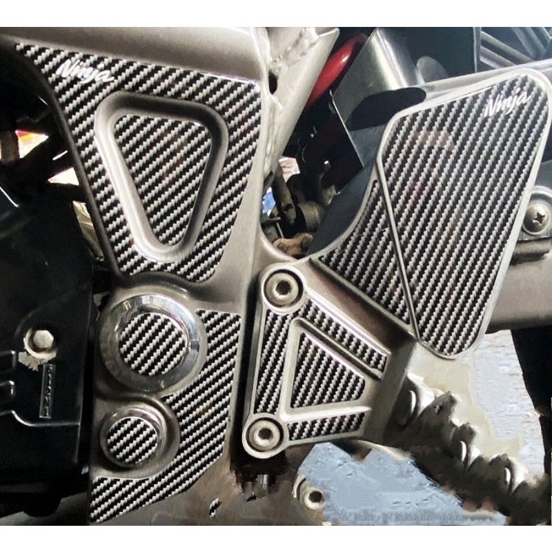 Jual emblem foot step ninja rr new - ninja rr old - krr sticker timbul ...