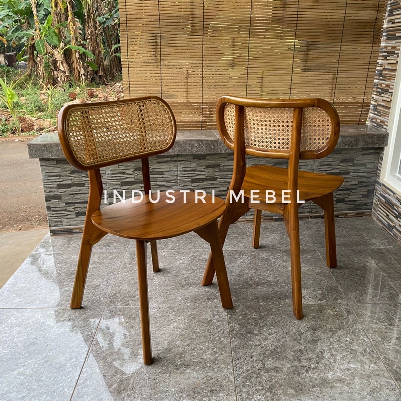 Jual Ready Banyak Kursi Makan Cafe Resto Model Terbaru Scandinavian Retro Rotan - Kursi Cafe ...