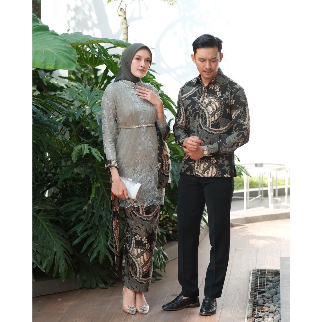 Jual Batik Couple Brukat Tulle Mutiara Set Kebaya Couple Madina Indira ...