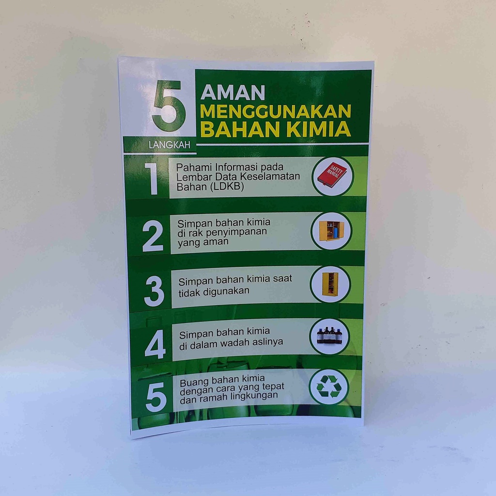 Jual Poster Laboratorium, Poster Aman menggunakan bahan Kimia, Poster ...