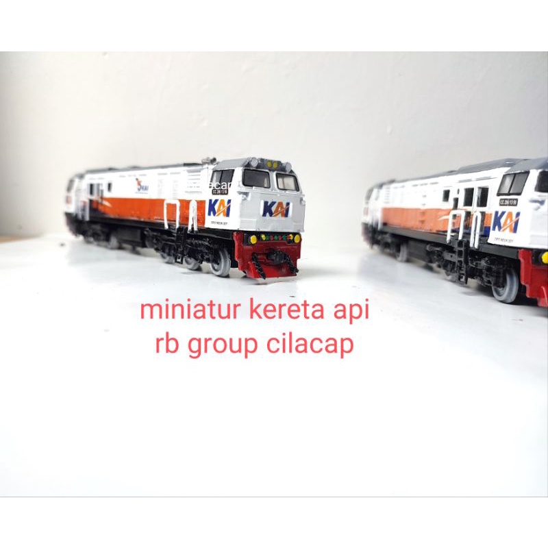 Jual miniatur Lokomotif CC206 PT KAI Skala 1 87 HO | Shopee Indonesia