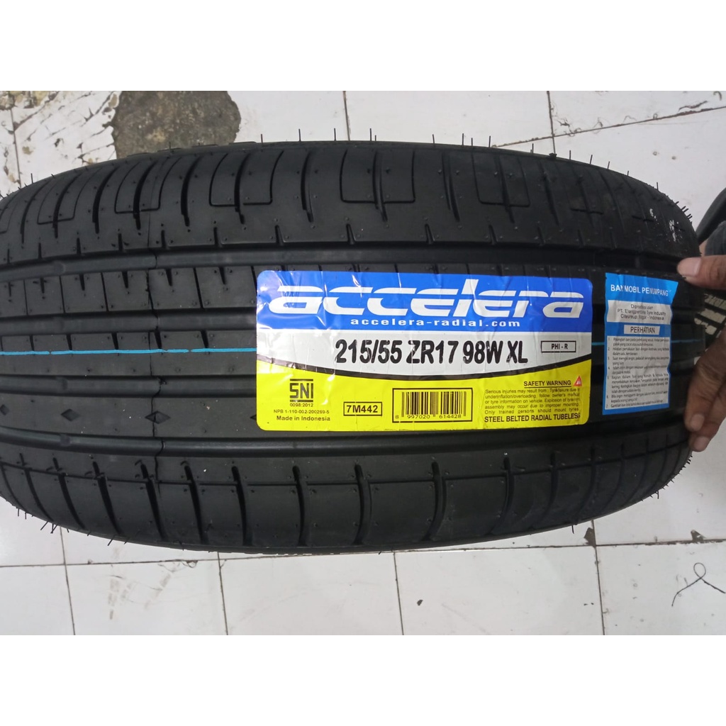 Jual ban mobil hrv ring 17 ukuran 215 55 r17 accelera phi-r ban tubles ...