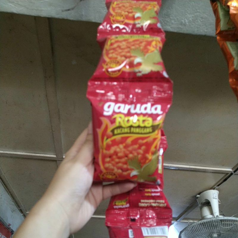Jual Kacang Garuda Rosta Pedas | Shopee Indonesia