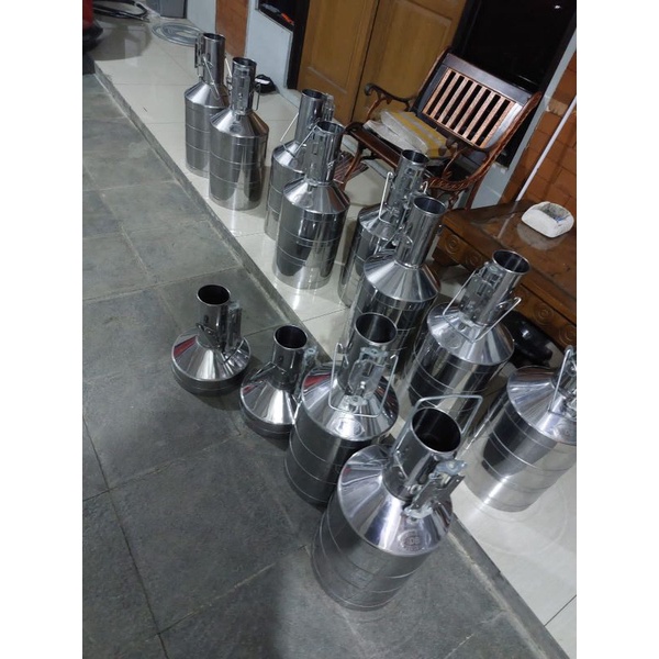 Jual bejana ukur 20lt free tatakan dan waterpass | Shopee Indonesia