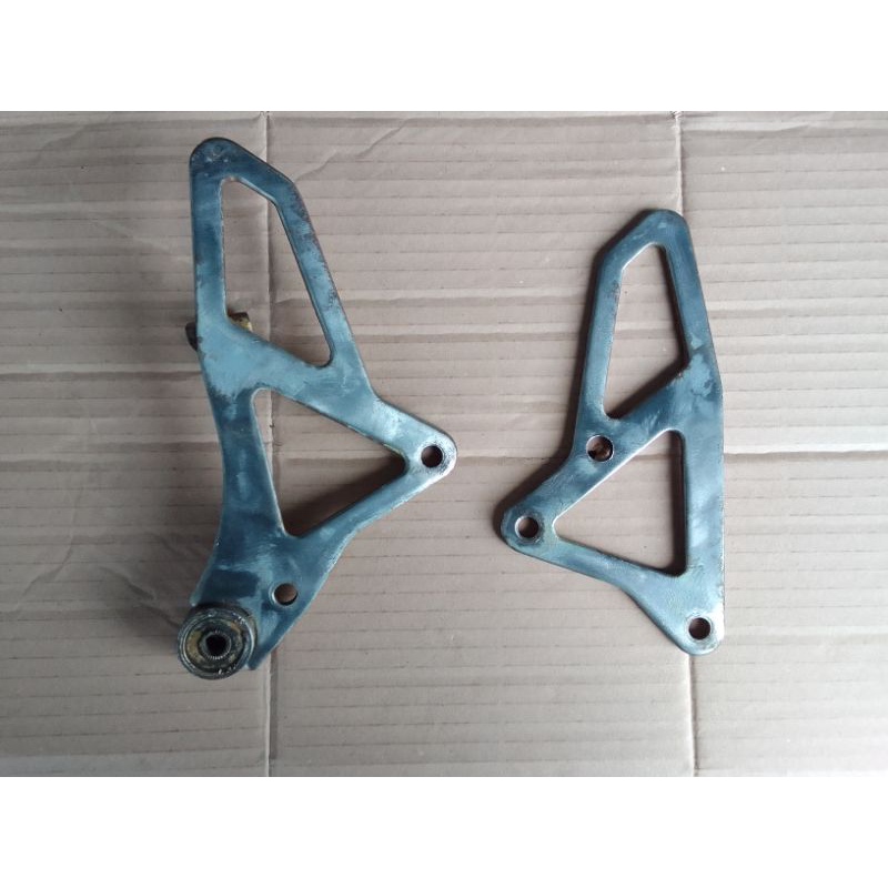 Jual Brecket Besi Breket Kupingan Rangka Motor Suzuki Satria 2 Tak ...
