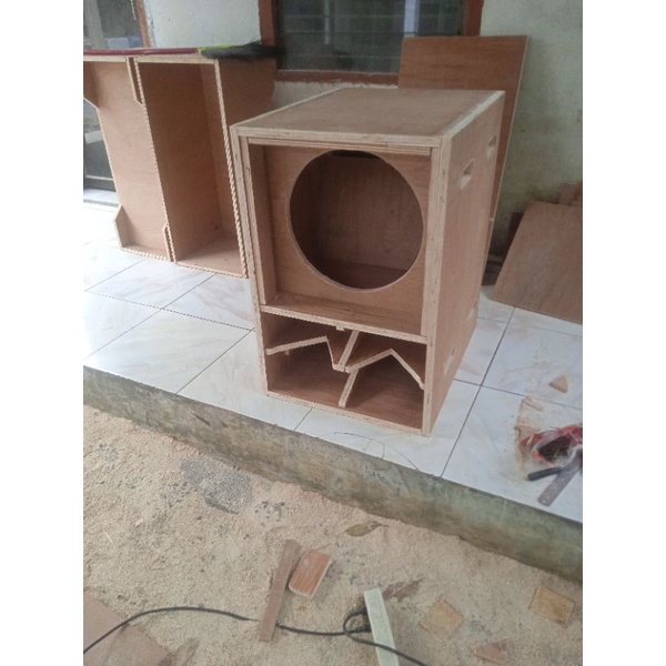 Jual Potongan box cbs 15in triplek 18mm | Shopee Indonesia