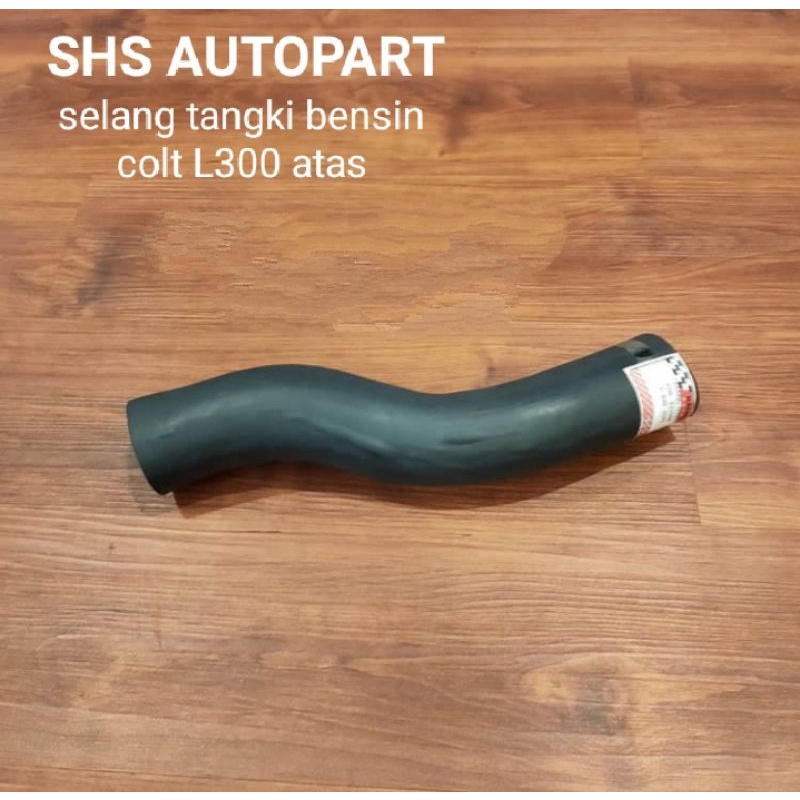 Jual Selang tangki bensin atas / hose fuel tank up / selang tengki atas ...