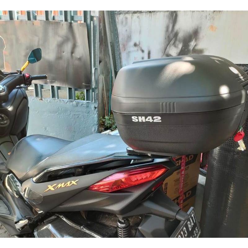Jual Shad SH42 - Box Motor Shad Top Box Shad SH42 | Shopee Indonesia