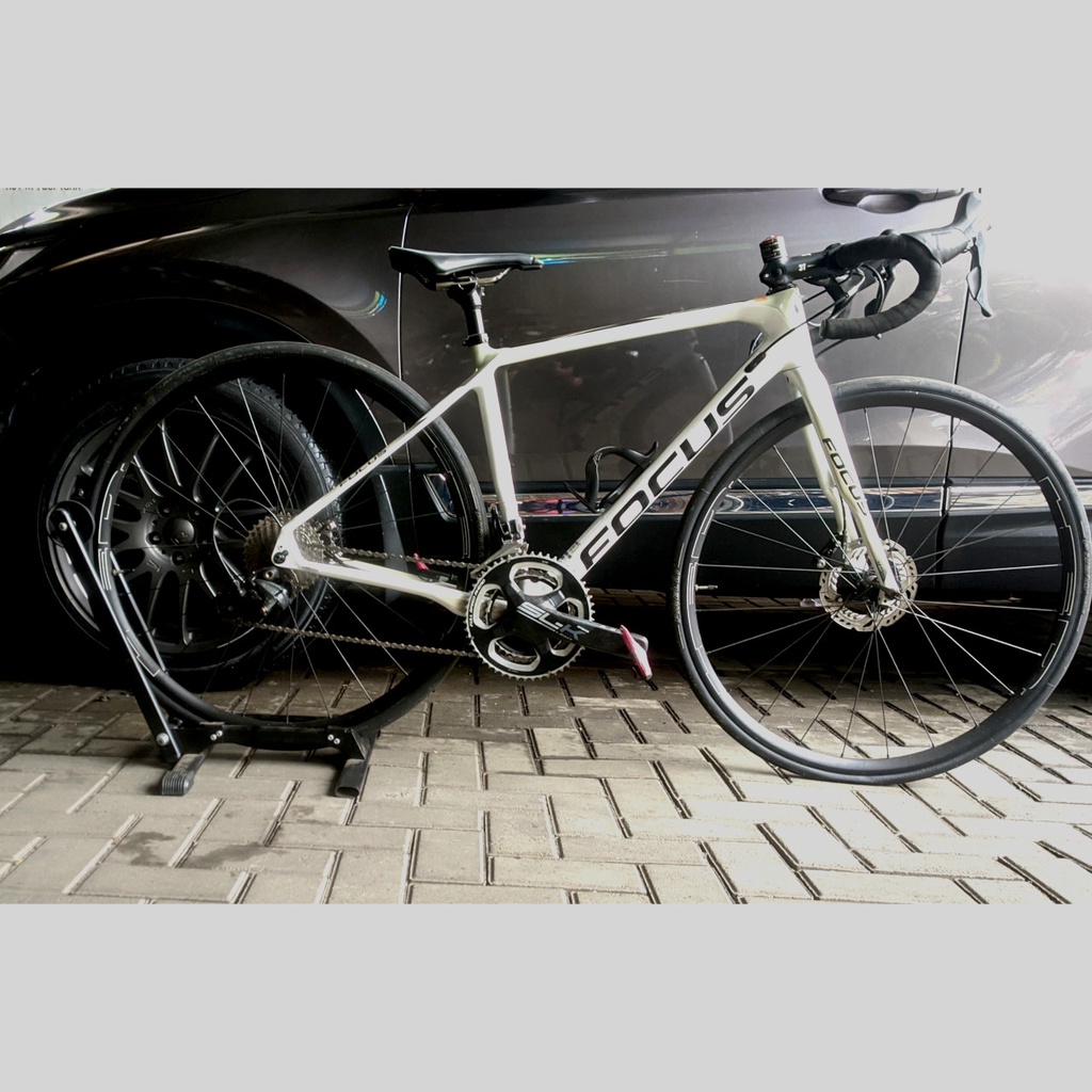 Jual Sepeda Balap Roda Bike Carbon Karbon Focus Paralane | Shopee Indonesia