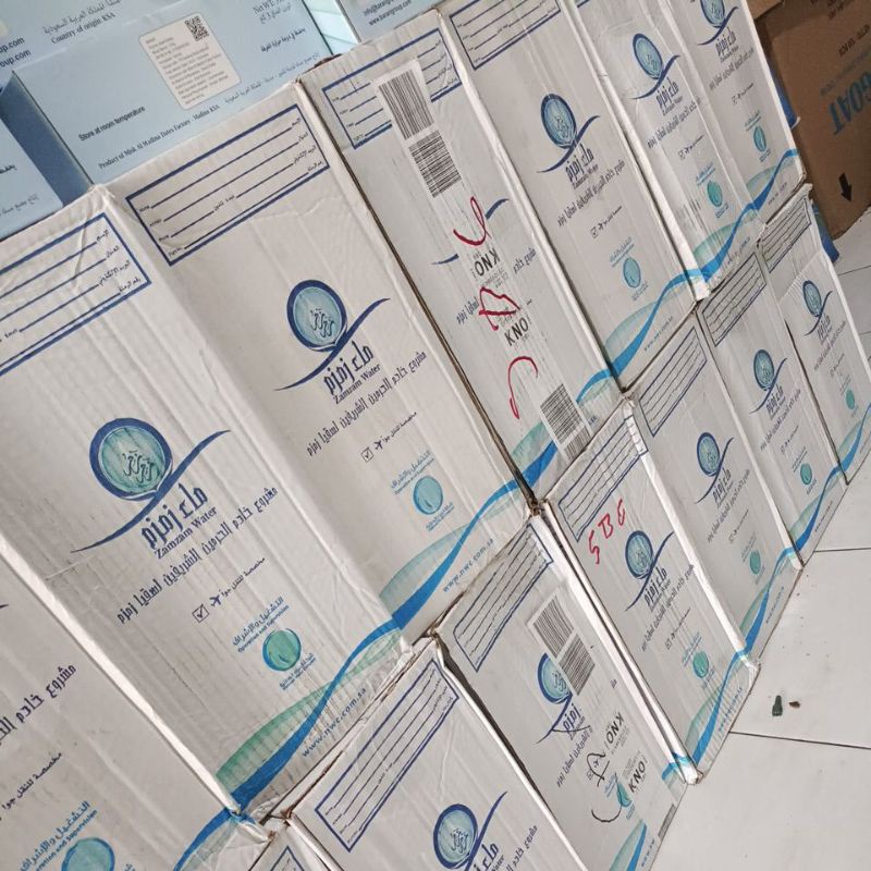 Jual ZAM-ZAM GALON 5 LITER ASLI MAKKAH BARCODE/ PESAWAT DAN NON BARCODE ...