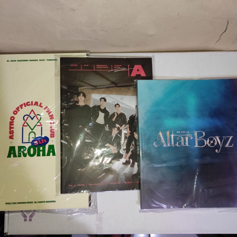 Jual ASTRO PHOTOBOOK (AROHA 5TH GEN, SG 2021, ALTAR BOYZ) | Shopee ...