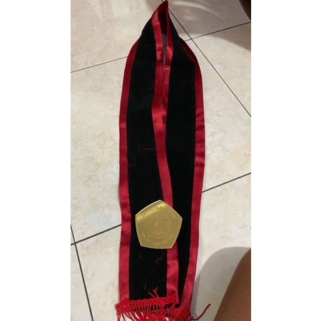 Jual Medali Samir Wisuda Kalung Bludru | Shopee Indonesia