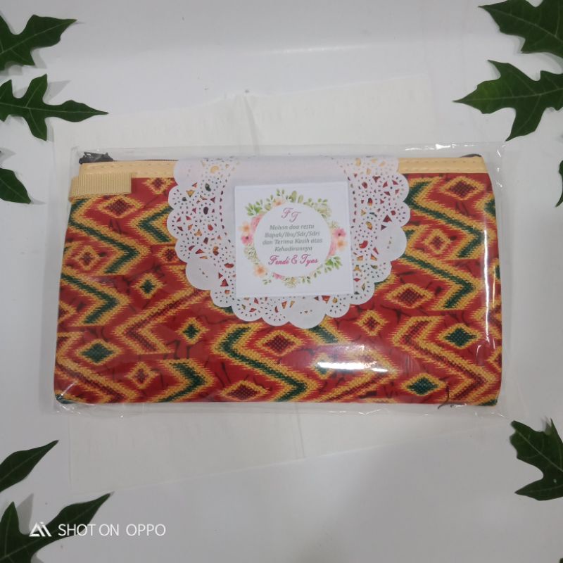 Jual souvenir pouch dompet batik ukuran 19x12cm dompet batik tempat hp ...